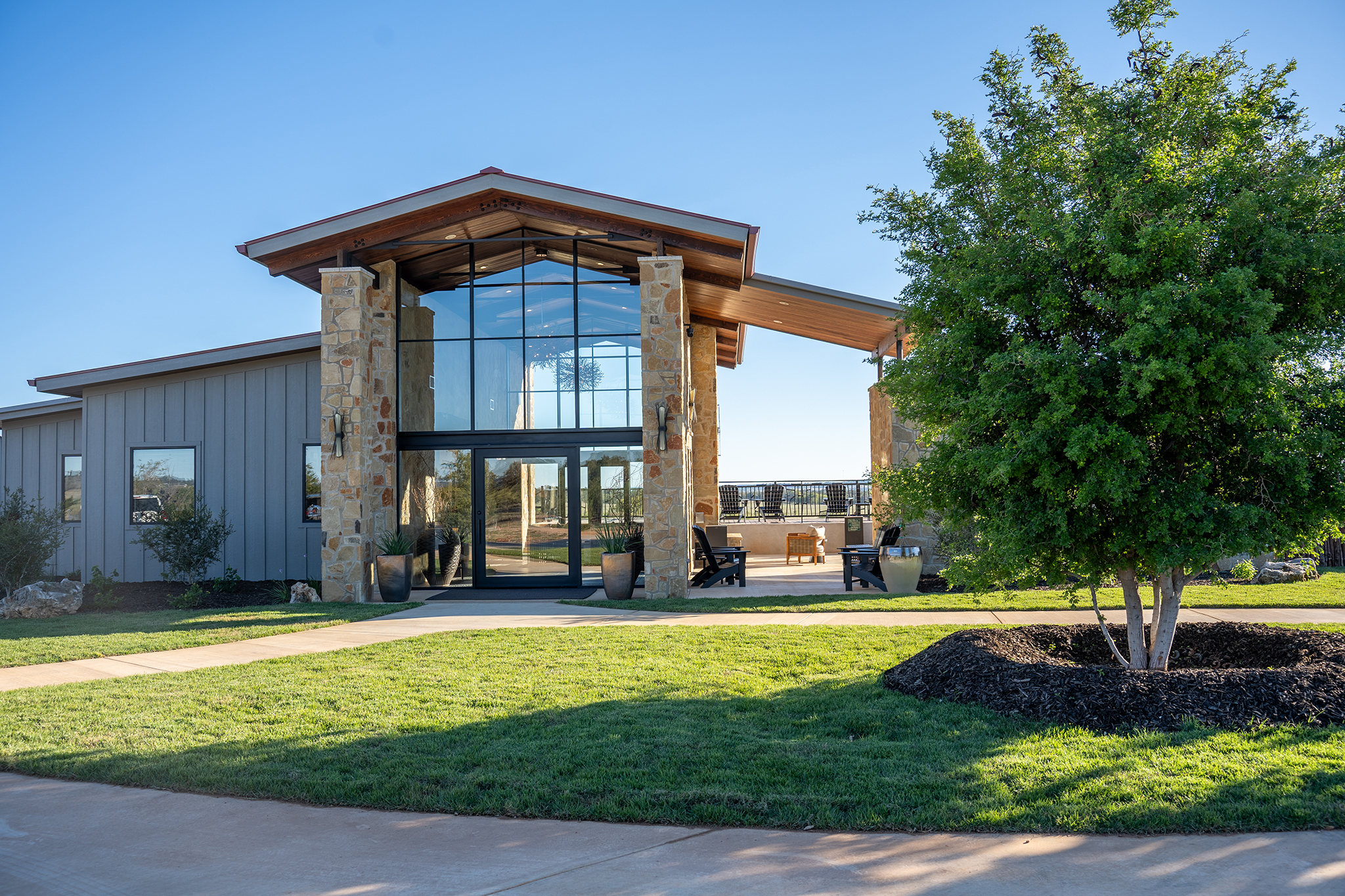 Longneck Manor Earns Prestigious AZA Accreditation - Longneck Manor